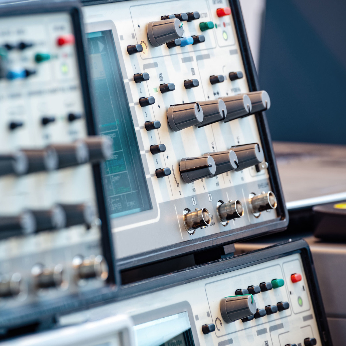 Messtechnik - FST Freiberg - Silicium- und Targetbearbeitung